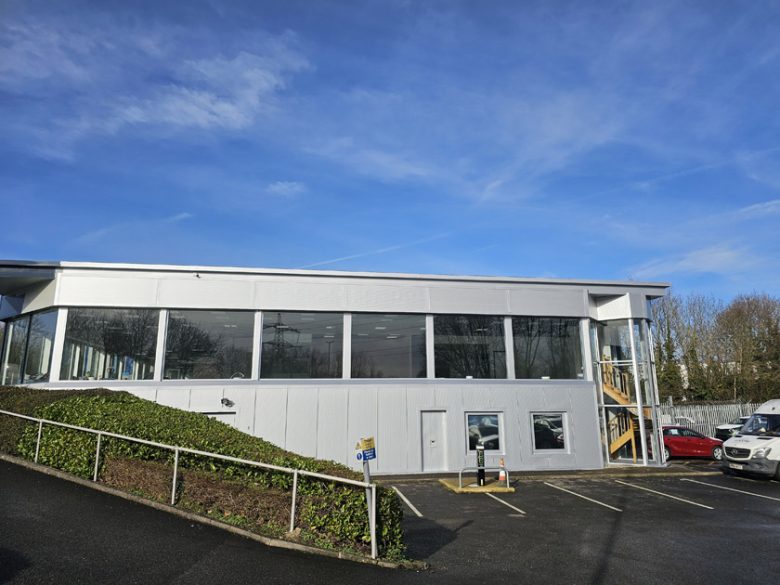 Kia Car Showroom, Swindon - Cladding Coatings